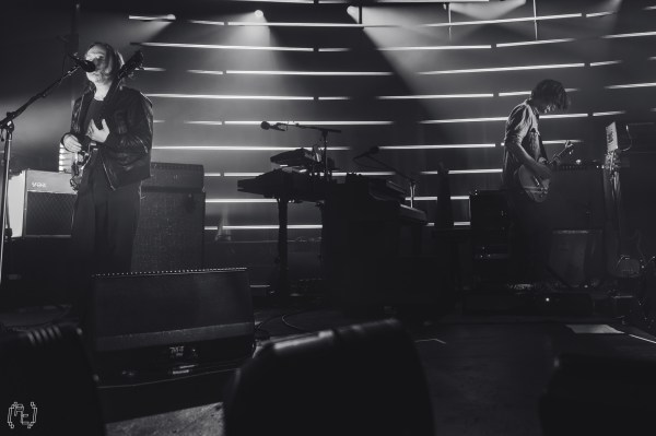 The Smile Live – Wall of Eyes Road Report – Go Places Do Things