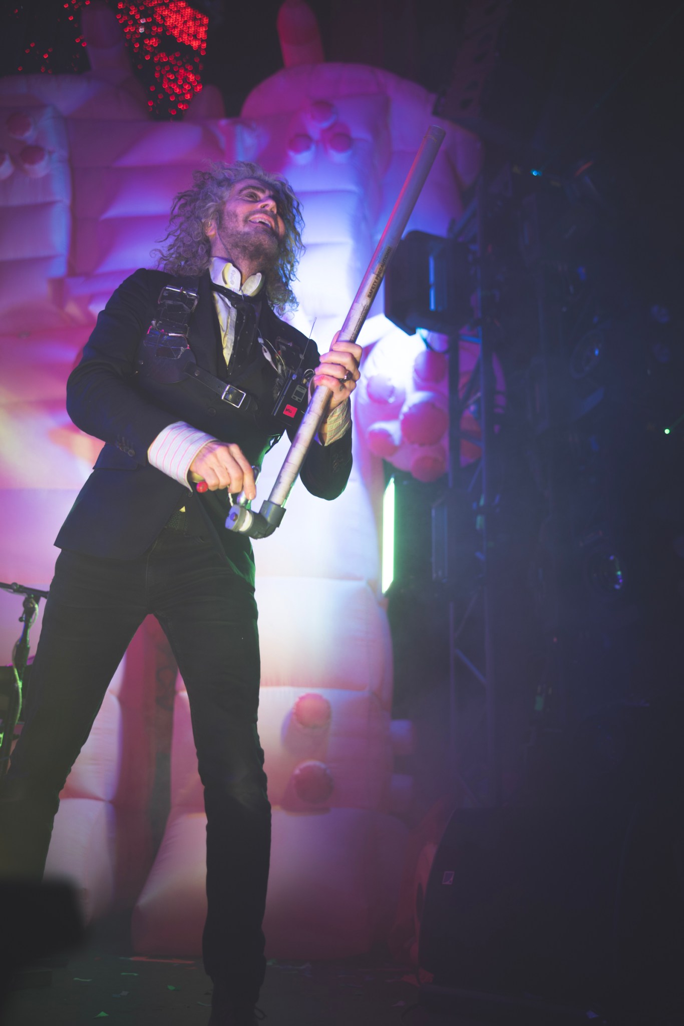 Losing the Plot in Pink: The Flaming Lips’ at Manchester’s O2 Apollo ...